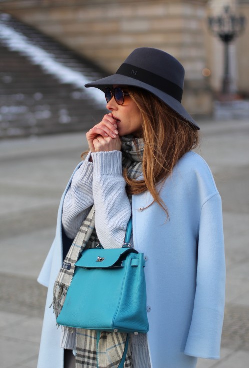 HAT OVER HEELS! - Blog - Alexandra Lapp